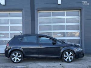 Melns SEAT Leon 2009 Panevēža, ar dzinēja tilpumu 1.90 L un nobraukumu 250 tūkst. km par 1450 €, foto 5 vietnē AUTOMOTO.COM.LV