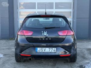 Melns SEAT Leon 2009 Panevēža, ar dzinēja tilpumu 1.90 L un nobraukumu 250 tūkst. km par 1450 €, foto 8 vietnē AUTOMOTO.COM.LV