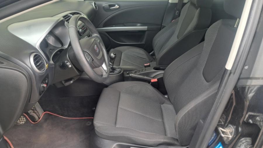 Melns SEAT Leon 2009 Rīga, ar dzinēja tilpumu 1.80 L un nobraukumu 148 tūkst. km par 4550 €, foto 5 vietnē AUTOMOTO.COM.LV