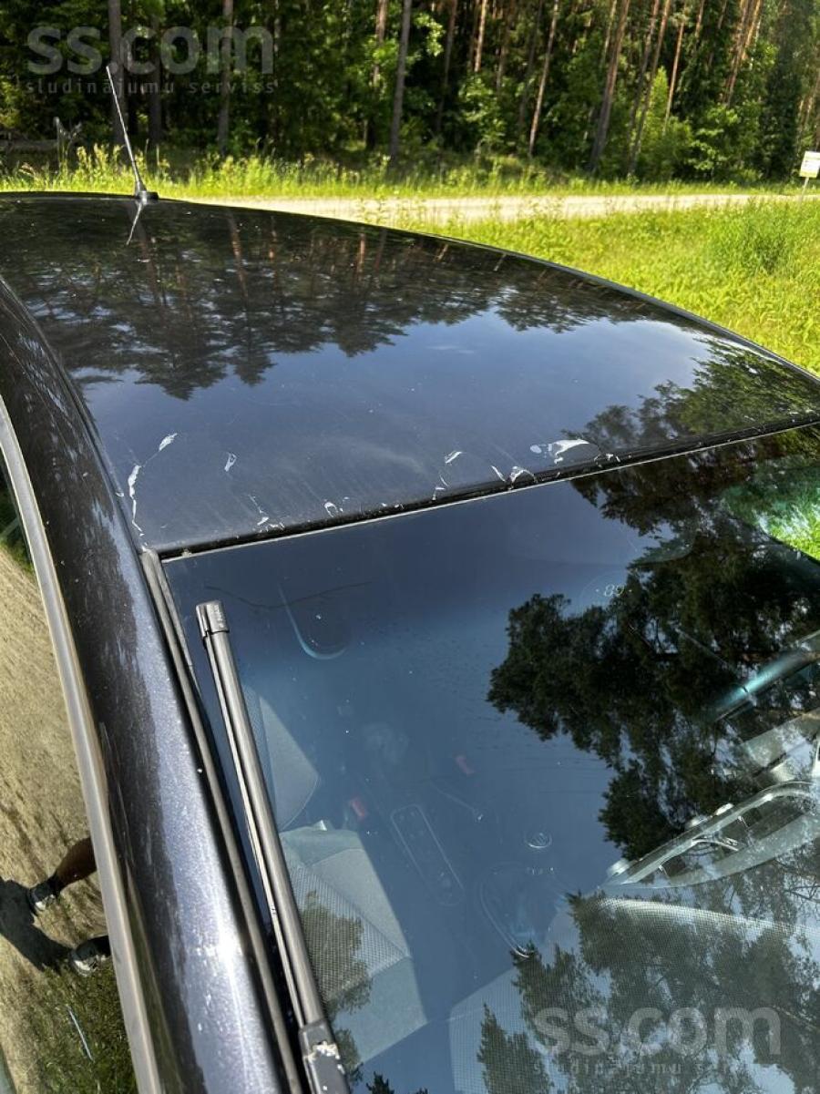 Black SEAT Leon 2009 in Bauska, with an engine capacity of 1.90 L and mileage of 286 thousand km for 2450 €, photo 14 on AUTOMOTO.COM.LV