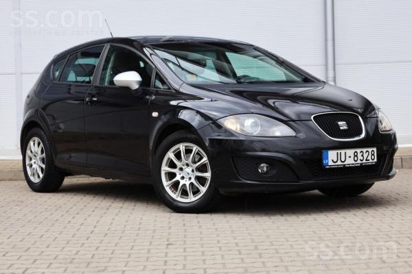 Melns SEAT Leon 2009 Rīga, ar dzinēja tilpumu 2.00 L un nobraukumu 286 tūkst. km par 2295 €, foto 2 vietnē AUTOMOTO.COM.LV