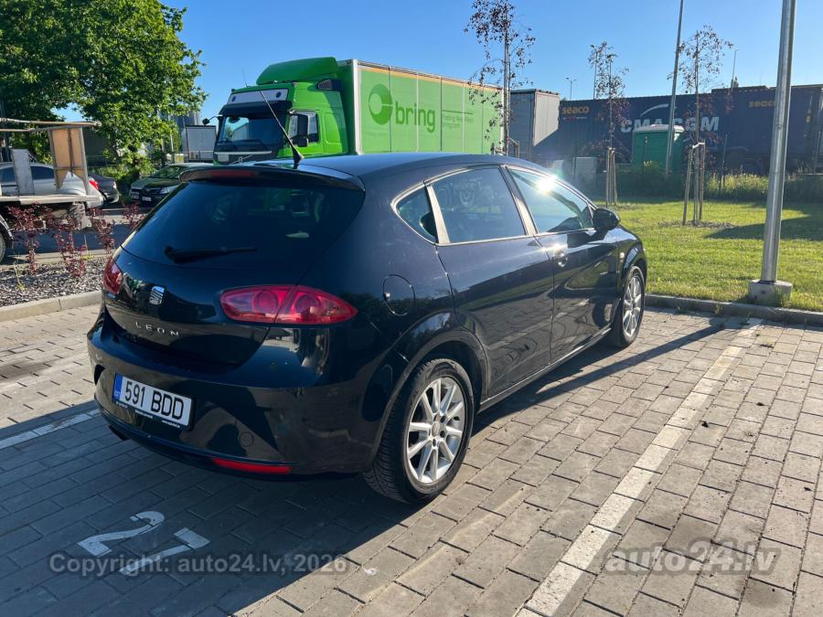Black SEAT Leon 2010 in Tallinn, with an engine capacity of 1.80 L and mileage of 165 thousand km for 4499 €, photo 3 on AUTOMOTO.COM.LV