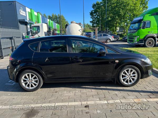 Melns SEAT Leon 2010 Tallina, ar dzinēja tilpumu 1.80 L un nobraukumu 165 tūkst. km par 4499 €, foto 4 vietnē AUTOMOTO.COM.LV