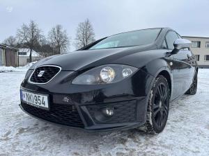 Melns SEAT Leon 2011 Tauragė, ar dzinēja tilpumu 1.98 L un nobraukumu 286 tūkst. km par 4700 €, foto 2 vietnē AUTOMOTO.COM.LV