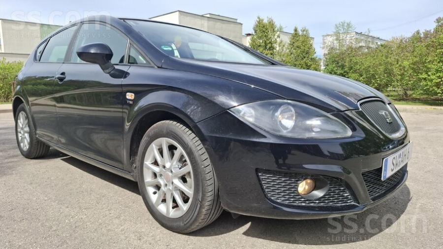 Melns SEAT Leon 2011 Daugavpils, ar dzinēja tilpumu 1.40 L un nobraukumu 166 tūkst. km par 3750 €, foto 1 vietnē AUTOMOTO.COM.LV