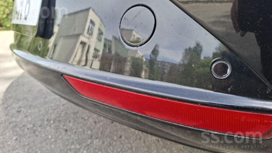 Melns SEAT Leon 2011 Daugavpils, ar dzinēja tilpumu 1.40 L un nobraukumu 166 tūkst. km par 3750 €, foto 9 vietnē AUTOMOTO.COM.LV