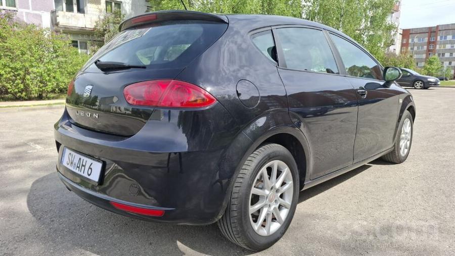 Melns SEAT Leon 2011 Daugavpils, ar dzinēja tilpumu 1.40 L un nobraukumu 166 tūkst. km par 3750 €, foto 10 vietnē AUTOMOTO.COM.LV