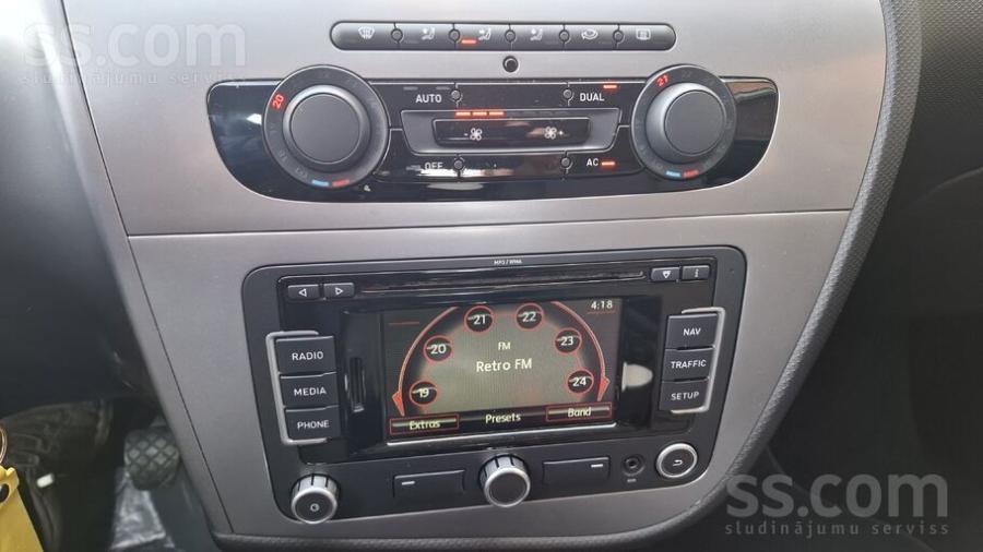 Melns SEAT Leon 2011 Daugavpils, ar dzinēja tilpumu 1.40 L un nobraukumu 166 tūkst. km par 3750 €, foto 27 vietnē AUTOMOTO.COM.LV