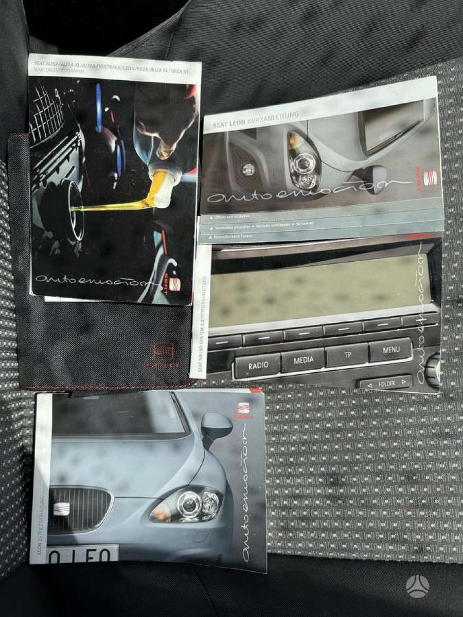 Black SEAT Leon 2011 in Kaunas, with an engine capacity of 1.20 L and mileage of 198 thousand km for 2450 €, photo 16 on AUTOMOTO.COM.LV