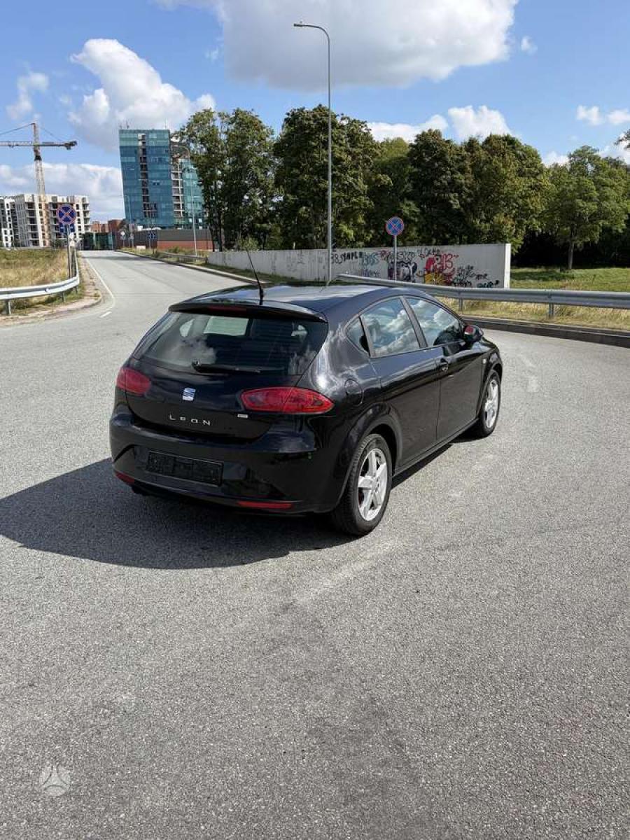Melns SEAT Leon 2011 Klaipėda, ar dzinēja tilpumu 1.39 L un nobraukumu 197 tūkst. km par 3150 €, foto 8 vietnē AUTOMOTO.COM.LV