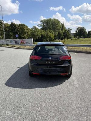 Melns SEAT Leon 2011 Klaipėda, ar dzinēja tilpumu 1.39 L un nobraukumu 197 tūkst. km par 3150 €, foto 9 vietnē AUTOMOTO.COM.LV