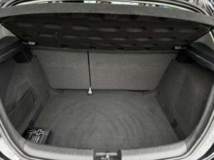 Black SEAT Leon 2011 in Vilnius, with an engine capacity of 1.39 L and mileage of 147 thousand km for 3700 €, photo 15 on AUTOMOTO.COM.LV