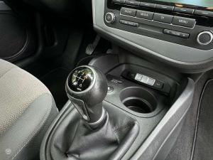 Black SEAT Leon 2011 in Vilnius, with an engine capacity of 1.39 L and mileage of 147 thousand km for 3700 €, photo 18 on AUTOMOTO.COM.LV
