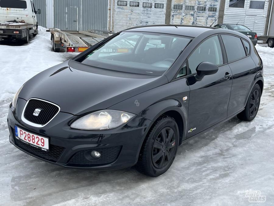 Black SEAT Leon 2012 in Marijampole, with an engine capacity of 1.20 L and mileage of 229 thousand km for 3150 €, photo 3 on AUTOMOTO.COM.LV