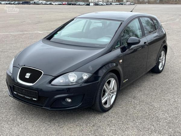 Melns SEAT Leon 2012 Marijampole, ar dzinēja tilpumu 1.20 L un nobraukumu 229 tūkst. km par 3150 €, foto 3 vietnē AUTOMOTO.COM.LV