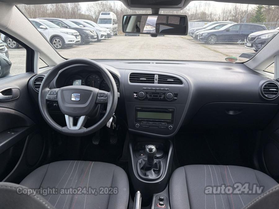 Melns SEAT Leon 2012 Viljandi, ar dzinēja tilpumu 1.20 L un nobraukumu 162 tūkst. km par 3999 €, foto 6 vietnē AUTOMOTO.COM.LV