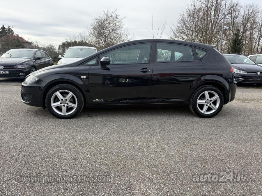 Melns SEAT Leon 2012 Viljandi, ar dzinēja tilpumu 1.20 L un nobraukumu 162 tūkst. km par 3999 €, foto 17 vietnē AUTOMOTO.COM.LV