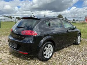 Black SEAT Leon 2012 in Saldus, with an engine capacity of 1.20 L and mileage of 137 thousand km for 4700 €, photo 3 on AUTOMOTO.COM.LV