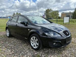 Black SEAT Leon 2012 in Saldus, with an engine capacity of 1.20 L and mileage of 137 thousand km for 4700 €, photo 4 on AUTOMOTO.COM.LV