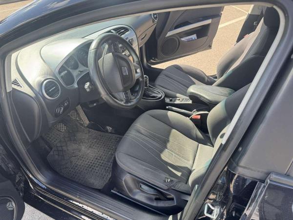 Melns SEAT Leon 2012 Kauņa, ar dzinēja tilpumu 1.60 L un nobraukumu 350 tūkst. km par 2450 €, foto 10 vietnē AUTOMOTO.COM.LV