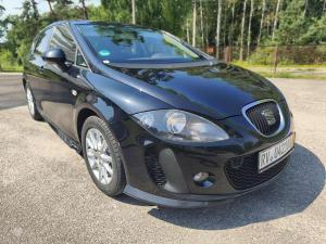 Black SEAT Leon 2012 in Utena, with an engine capacity of 1.60 L and mileage of 260 thousand km for 3550 €, photo  on AUTOMOTO.COM.LV