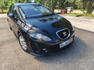 Black SEAT Leon 2012 in Utena, with an engine capacity of 1.60 L and mileage of 260 thousand km for 3550 €, photo 13 on AUTOMOTO.COM.LV