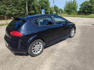 Black SEAT Leon 2012 in Utena, with an engine capacity of 1.60 L and mileage of 260 thousand km for 3550 €, photo 14 on AUTOMOTO.COM.LV