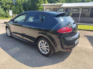Black SEAT Leon 2012 in Utena, with an engine capacity of 1.60 L and mileage of 260 thousand km for 3550 €, photo 21 on AUTOMOTO.COM.LV
