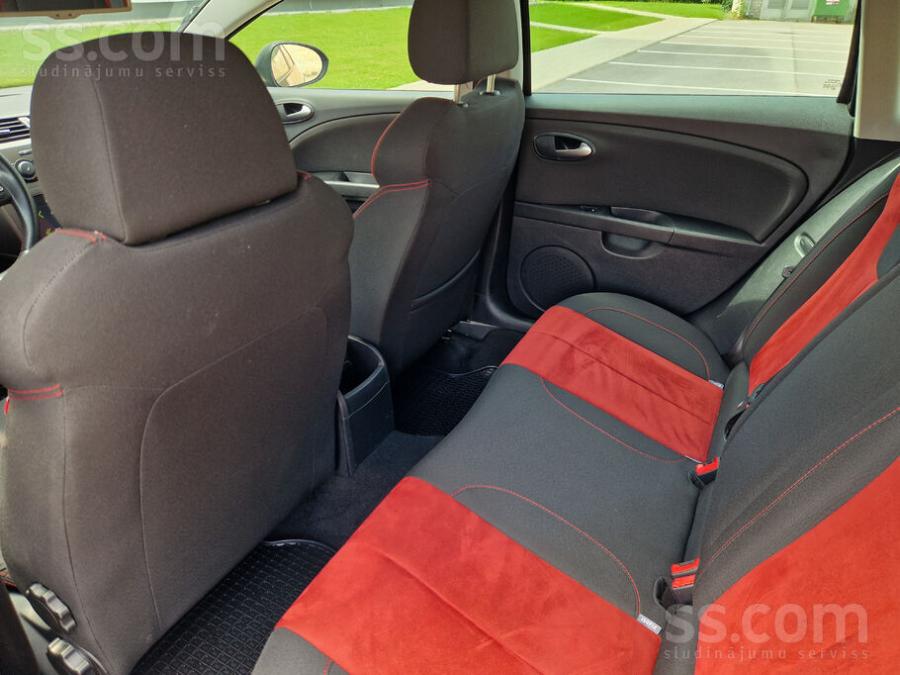 Black SEAT Leon 2012 in Riga, with an engine capacity of 1.80 L and mileage of 209 thousand km for 4280 €, photo 11 on AUTOMOTO.COM.LV