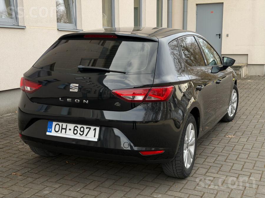 Melns SEAT Leon 2013 Jelgava, ar dzinēja tilpumu 1.60 L un nobraukumu 215 tūkst. km par 4500 €, foto 3 vietnē AUTOMOTO.COM.LV