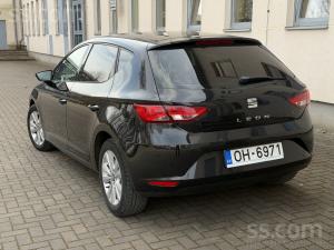 Melns SEAT Leon 2013 Jelgava, ar dzinēja tilpumu 1.60 L un nobraukumu 215 tūkst. km par 4500 €, foto 4 vietnē AUTOMOTO.COM.LV