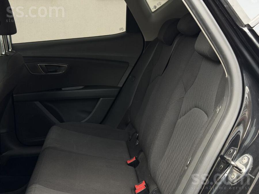 Melns SEAT Leon 2013 Jelgava, ar dzinēja tilpumu 1.60 L un nobraukumu 215 tūkst. km par 4500 €, foto 10 vietnē AUTOMOTO.COM.LV