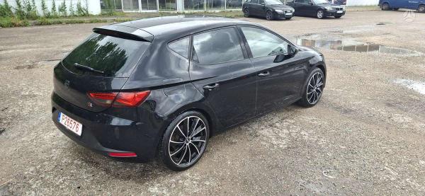 Melns SEAT Leon 2013 Kauņa, ar dzinēja tilpumu 1.80 L un nobraukumu 165 tūkst. km par 7090 €, foto 5 vietnē AUTOMOTO.COM.LV