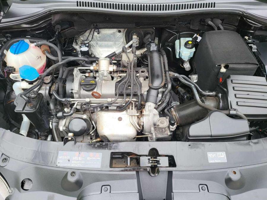 Black SEAT Leon 2013 in Alytus, with an engine capacity of 1.20 L and mileage of 219 thousand km for 3190 €, photo 28 on AUTOMOTO.COM.LV