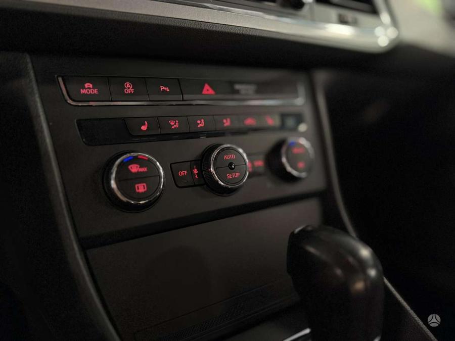 Melns SEAT Leon 2013 Klaipėda, ar dzinēja tilpumu 1.80 L un nobraukumu 207 tūkst. km par 9700 €, foto 26 vietnē AUTOMOTO.COM.LV