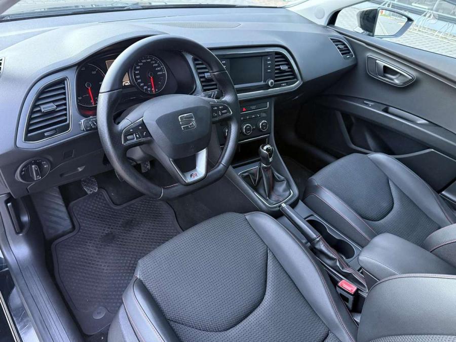 Black SEAT Leon 2014 in Kupiskis, with an engine capacity of 1.97 L and mileage of 142 thousand km for 7700 €, photo 17 on AUTOMOTO.COM.LV