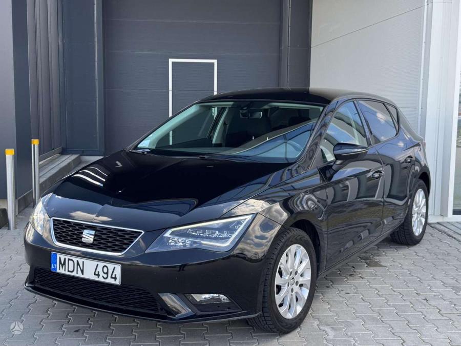 Black SEAT Leon 2016 in Vilnius, with an engine capacity of 1.60 L and mileage of 282 thousand km for 6500 €, photo 1 on AUTOMOTO.COM.LV