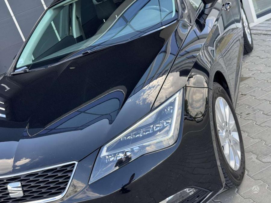 Black SEAT Leon 2016 in Vilnius, with an engine capacity of 1.60 L and mileage of 282 thousand km for 6500 €, photo 4 on AUTOMOTO.COM.LV