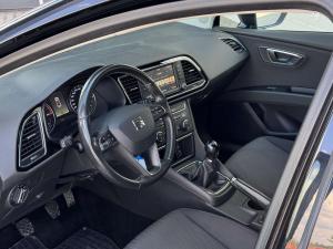 Black SEAT Leon 2016 in Vilnius, with an engine capacity of 1.60 L and mileage of 282 thousand km for 6500 €, photo 9 on AUTOMOTO.COM.LV