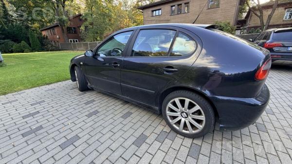 Melns SEAT Leon 2004 Rīga, ar dzinēja tilpumu 1.90 L un nobraukumu 374 tūkst. km par 600 €, foto 4 vietnē AUTOMOTO.COM.LV