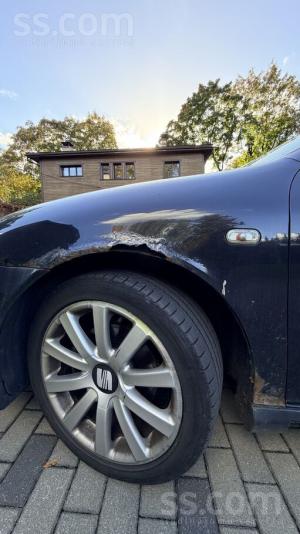 Melns SEAT Leon 2004 Rīga, ar dzinēja tilpumu 1.90 L un nobraukumu 374 tūkst. km par 600 €, foto 6 vietnē AUTOMOTO.COM.LV