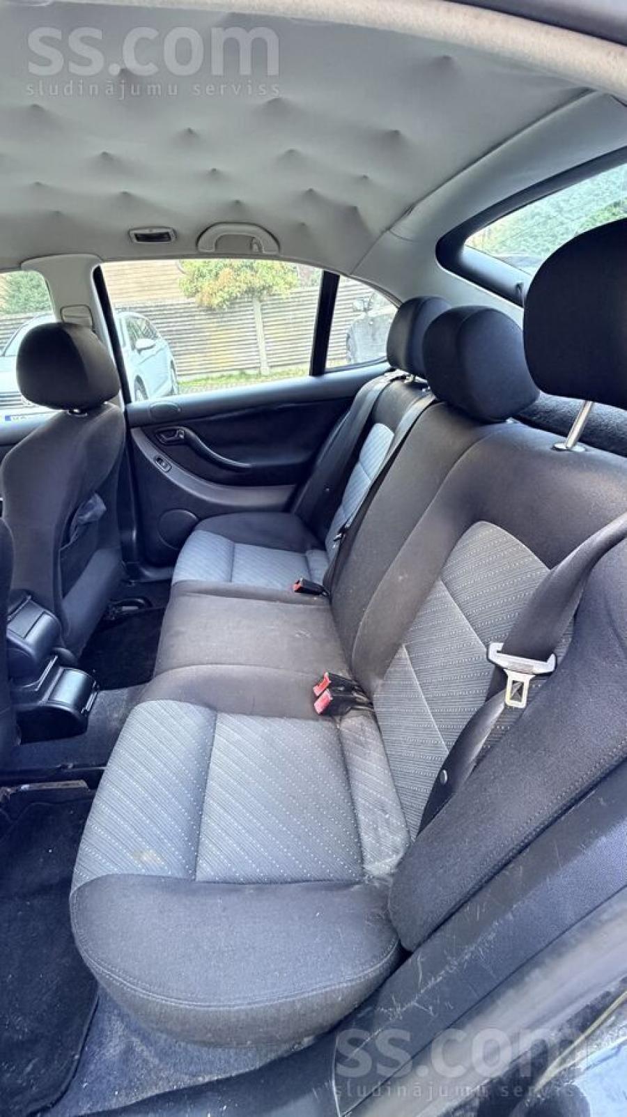 Melns SEAT Leon 2004 Rīga, ar dzinēja tilpumu 1.90 L un nobraukumu 374 tūkst. km par 600 €, foto 11 vietnē AUTOMOTO.COM.LV
