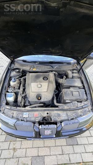Melns SEAT Leon 2004 Rīga, ar dzinēja tilpumu 1.90 L un nobraukumu 374 tūkst. km par 600 €, foto 18 vietnē AUTOMOTO.COM.LV