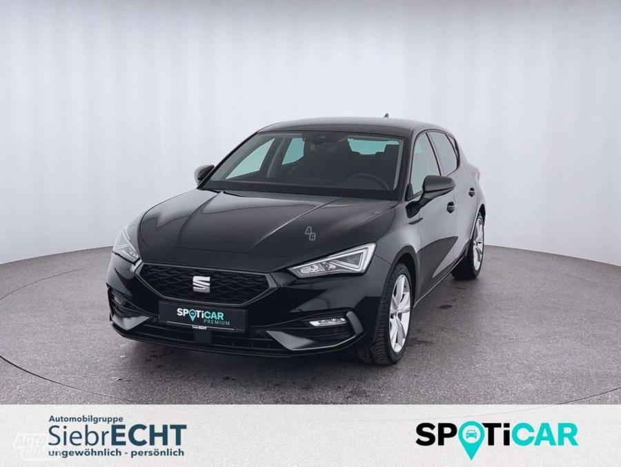 Black SEAT Leon 2021 in Kaunas, with an engine capacity of 1.50 L and mileage of 22 thousand km for 22369 €, photo 1 on AUTOMOTO.COM.LV