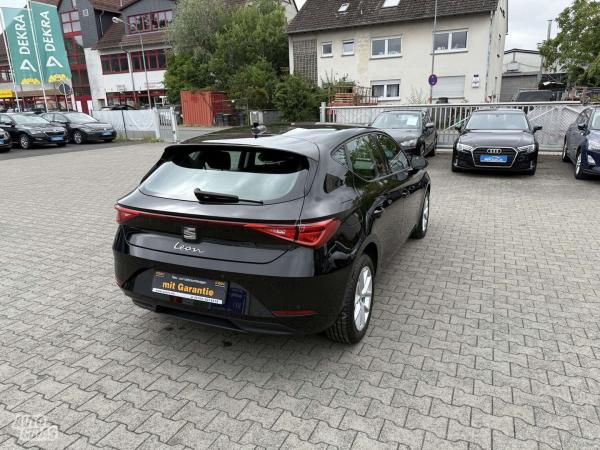 Melns SEAT Leon 2022 Kauņa, ar dzinēja tilpumu 2.00 L un nobraukumu 79 tūkst. km par 22169 €, foto 3 vietnē AUTOMOTO.COM.LV