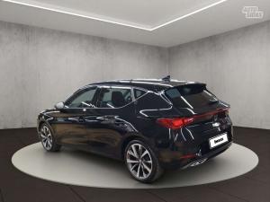Melns SEAT Leon 2024 Kauņa, ar dzinēja tilpumu 2.00 L un nobraukumu 24 tūkst. km par 32119 €, foto 3 vietnē AUTOMOTO.COM.LV