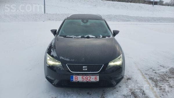 Melns SEAT Leon 2014 Alūksne, ar dzinēja tilpumu 1.60 L un nobraukumu 0 tūkst. km par 5400 €, foto 4 vietnē AUTOMOTO.COM.LV