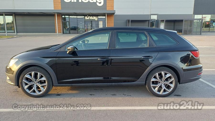 Black SEAT Leon 2014 in Tartu, with an engine capacity of 2.00 L and mileage of 236 thousand km for 8999 €, photo 3 on AUTOMOTO.COM.LV