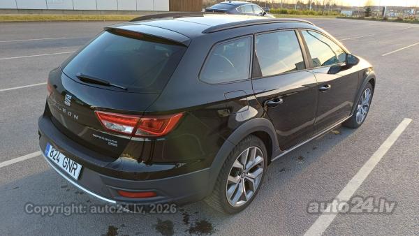 Black SEAT Leon 2014 in Tartu, with an engine capacity of 2.00 L and mileage of 236 thousand km for 8999 €, photo 5 on AUTOMOTO.COM.LV