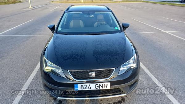 Black SEAT Leon 2014 in Tartu, with an engine capacity of 2.00 L and mileage of 236 thousand km for 8999 €, photo 8 on AUTOMOTO.COM.LV